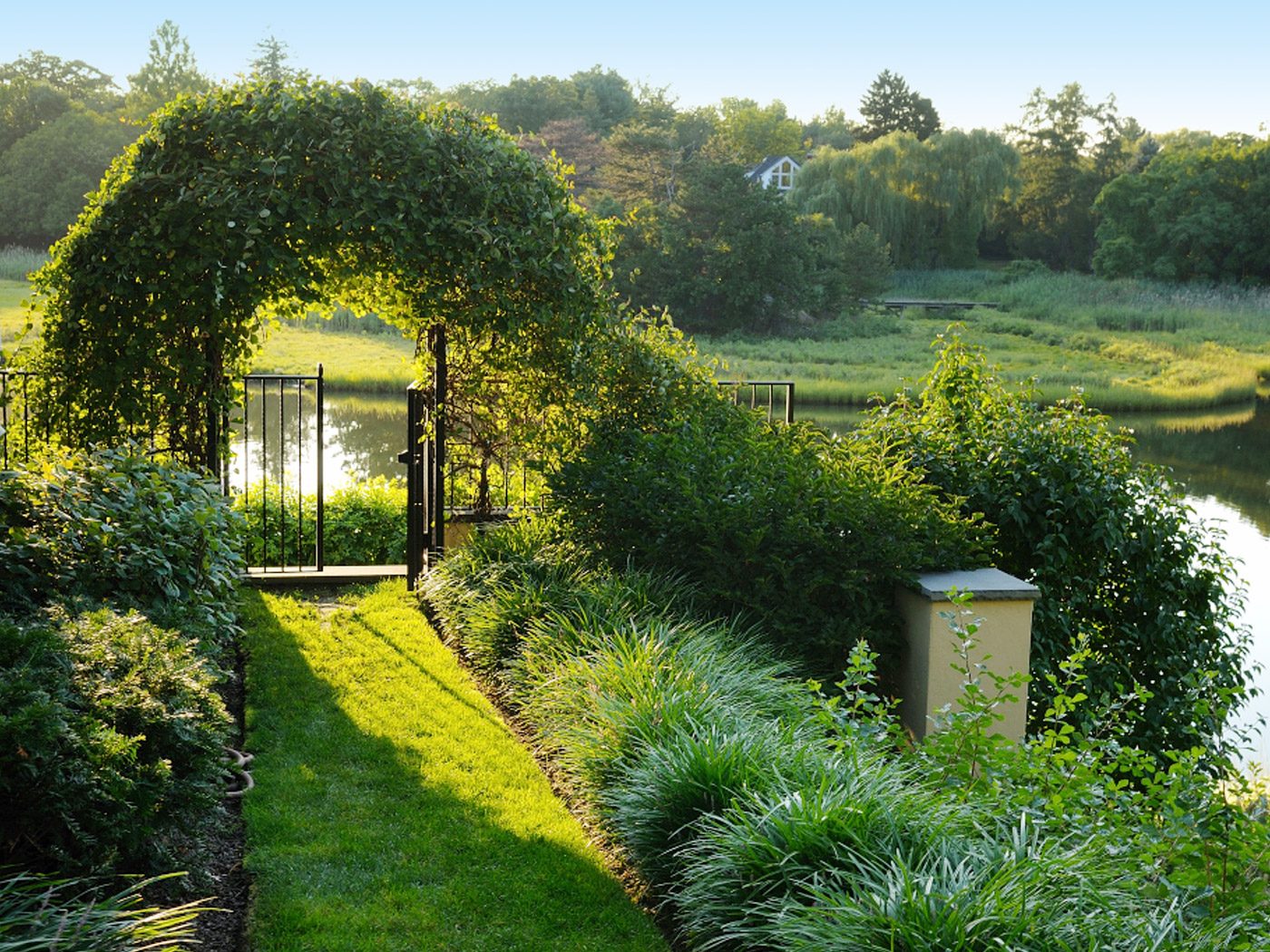 Entrances – Glengate Company